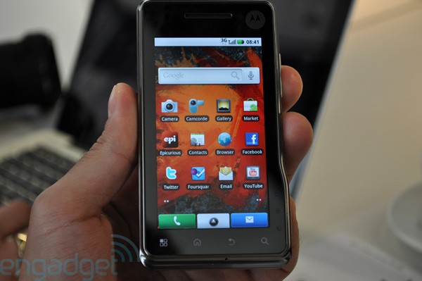 Motorola Milestone XT720 Now Official: 8MP Camera, 720p Video and More ...