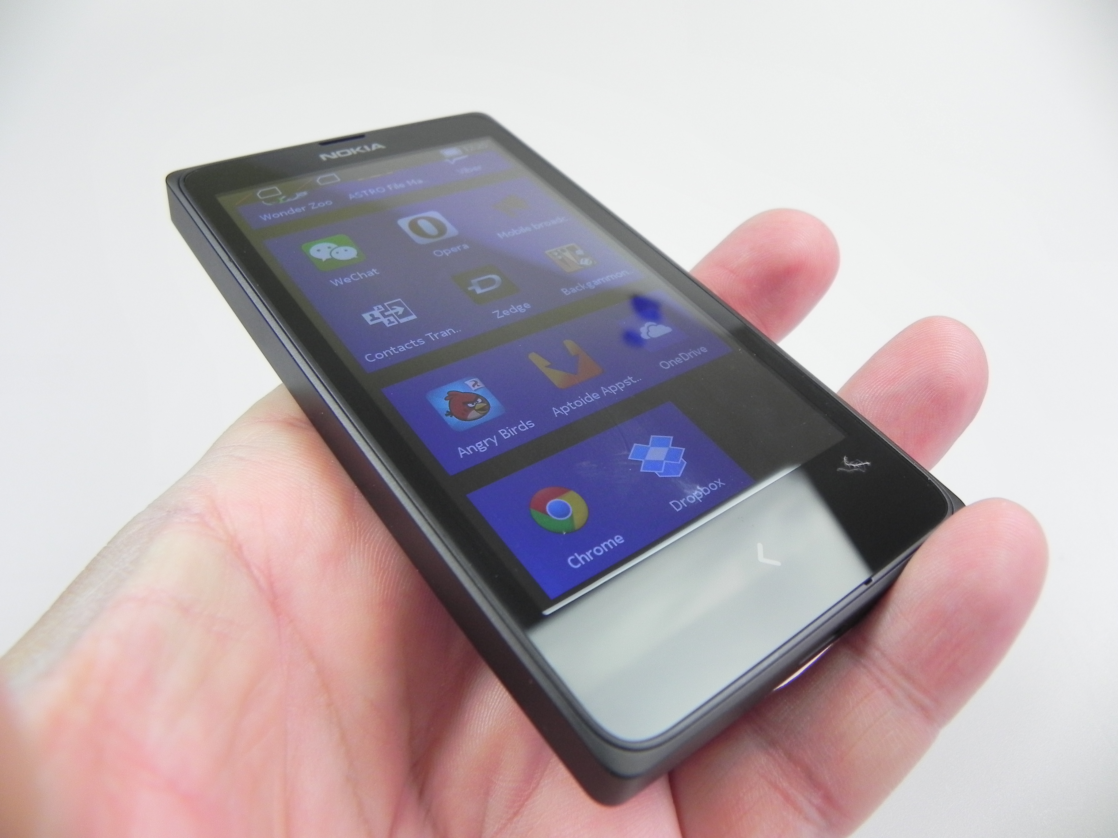 Nokia X Dual SIM Review: Lesser Android in Cheap Plastic Shell (Video ...