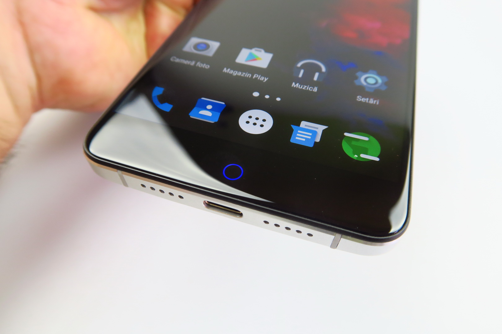 UMi Max Review: Great Midranger for the Price, Breathing Light LED ...