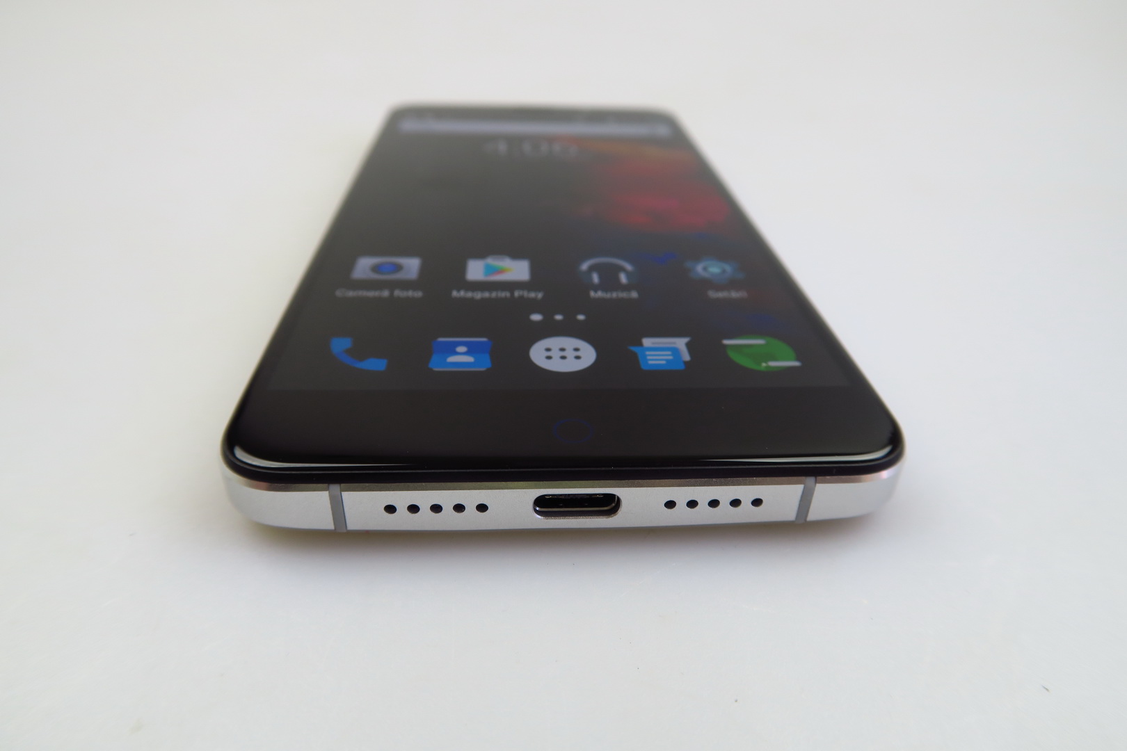 UMi Max Review: Great Midranger for the Price, Breathing Light LED ...