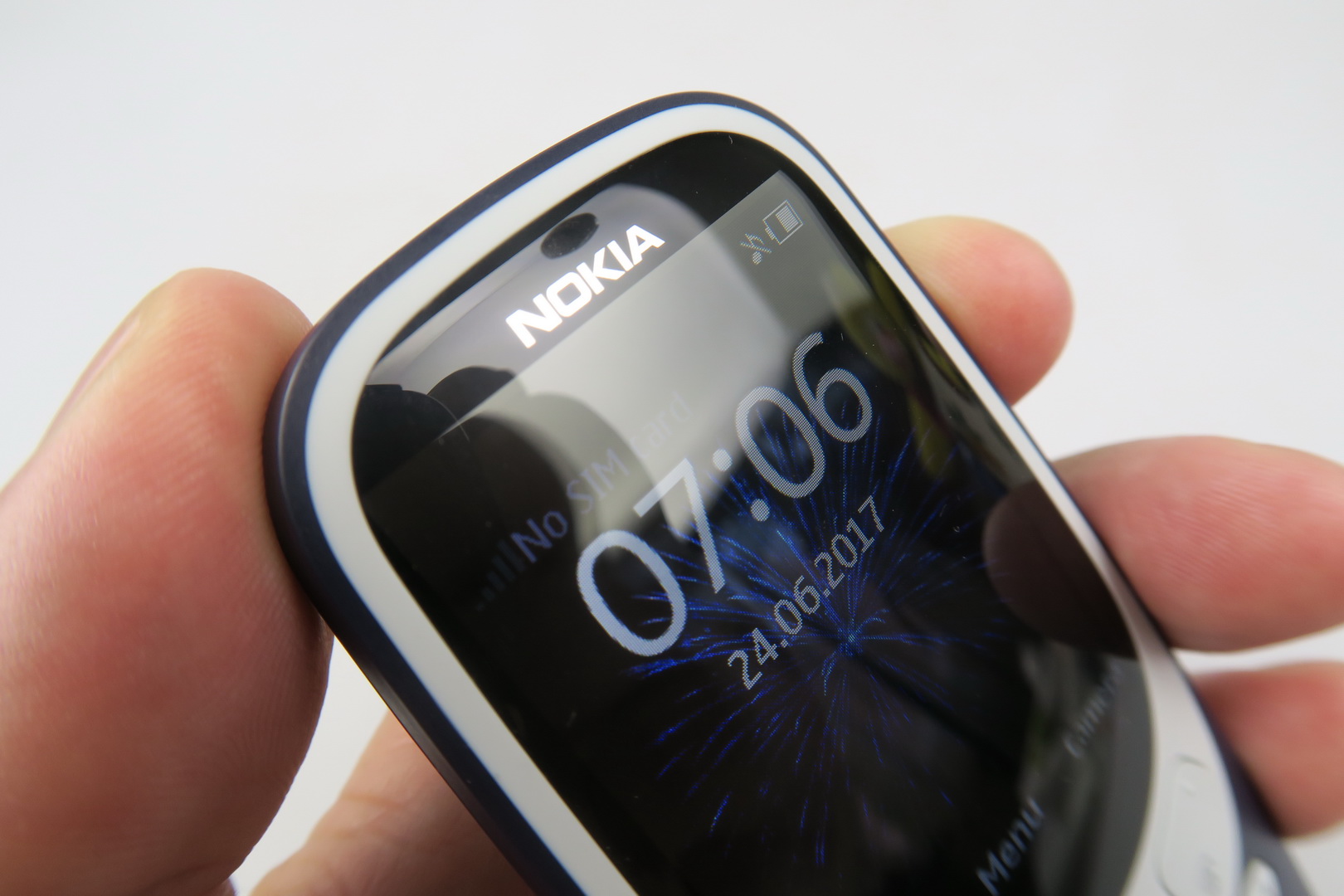 Nokia 3310 (2017) Review: Less Return of the Jedi, More Attack of the ...