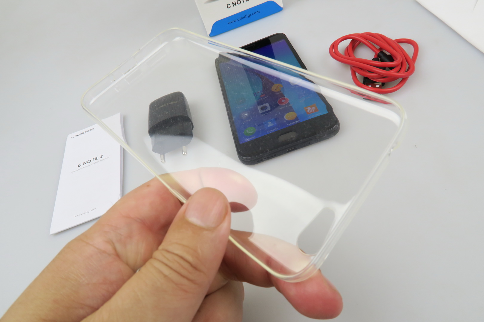 Umidigi C Note 2 Unboxing: Polycarbonate and Metal Get Mixed Together ...