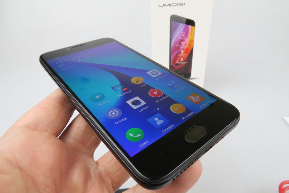 Umidigi C Note 2 Unboxing: Polycarbonate and Metal Get Mixed Together ...