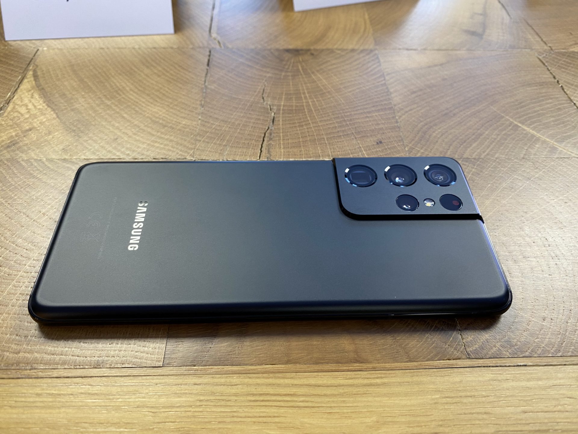 Samsung Galaxy S21 Ultra 5G Hands On Review: The REAL New Samsung ...